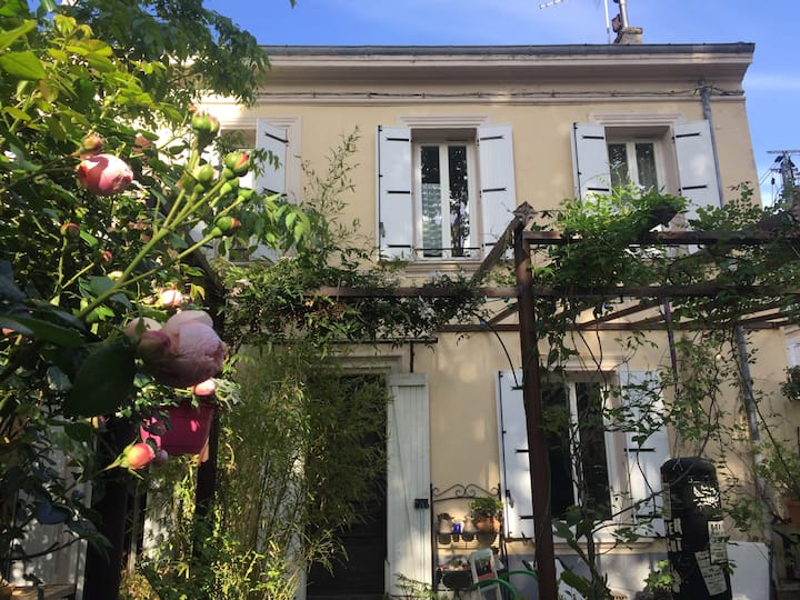 Grande Maison De Ville Atypique - Ollioules