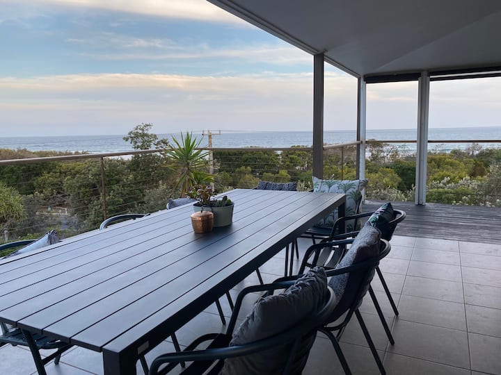 Noosa 3 Level Beach House With Vast Ocean Views - Noosa Heads