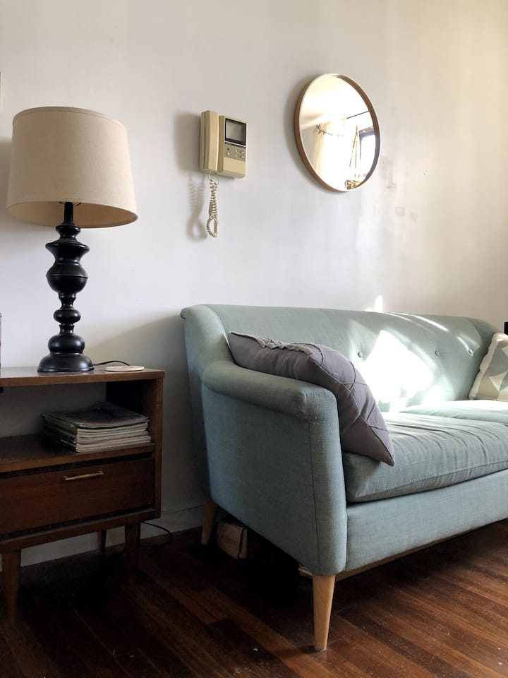 Great Brooklyn Apartment Next To Subway And Cafes - Brooklyn, NY