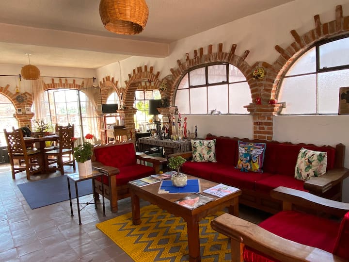 Artist Loft W/balconies Overlooking Church & City - San Miguel de Allende