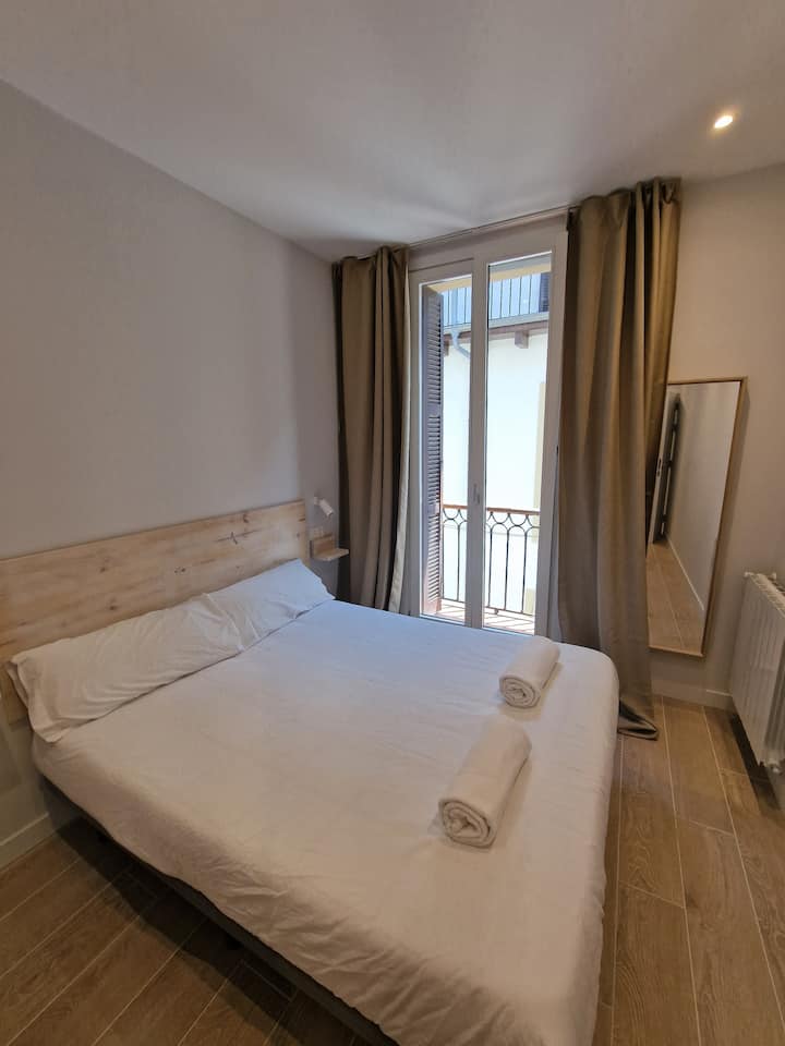 Comfy Room, Old Town Location! Auto Check-in - San Sebastián