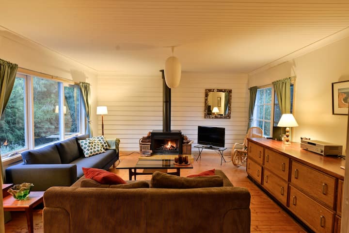Relaxed Beach Side Holiday Home - Phillip Island