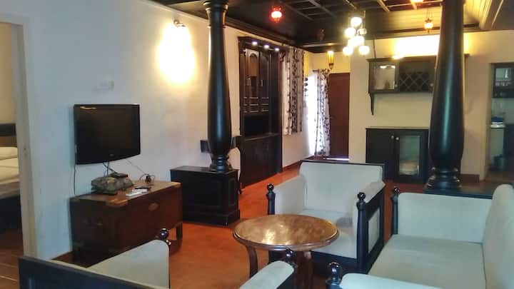 Fort Beach 3bhk Ac Apartments Ii - Kochi