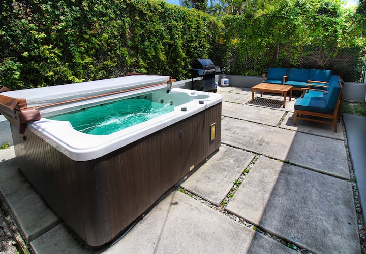 4bed/3bath Coral Gables Area Stunning W/hot Tub - Miami, FL