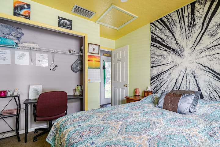 Cute, Cozy&clean In Deltona. No 3rd Party Bookings - Deltona, FL