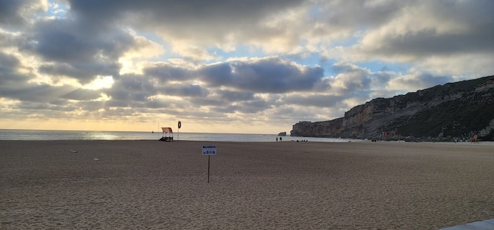 Beautiful 1bdr W/sofa-bed Sleeps 4 Ada W. Elevator - Nazaré