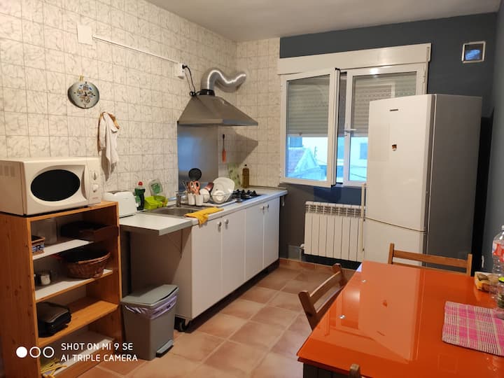 Habitación B, Privada. Baño Privado. Centro. - Ciudad Real