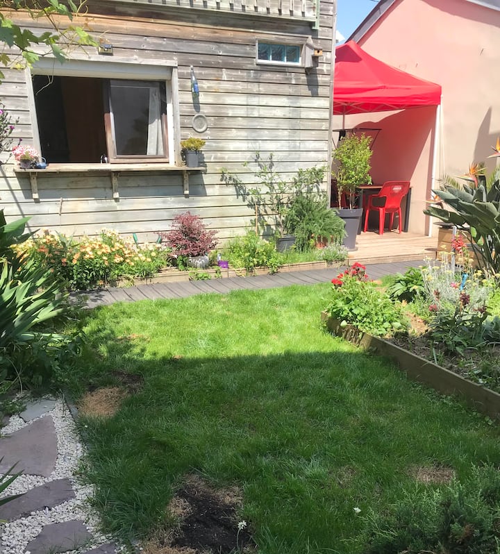 Maison Tranquille Avec Jardin, Non Professionnel - Biarritz
