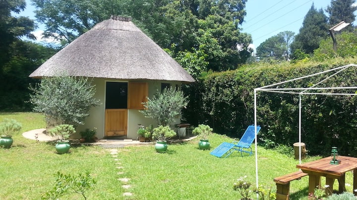 Hathaway Small House Cottage - Harare