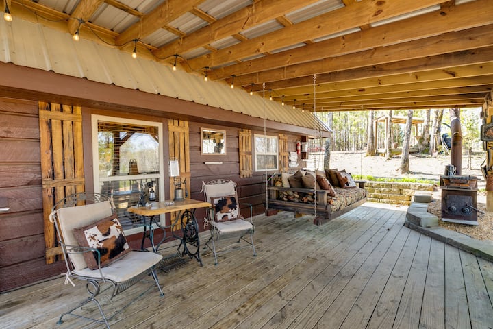 Cozy Hearth Winter Cabin/catfish Pond - Georgia, GA