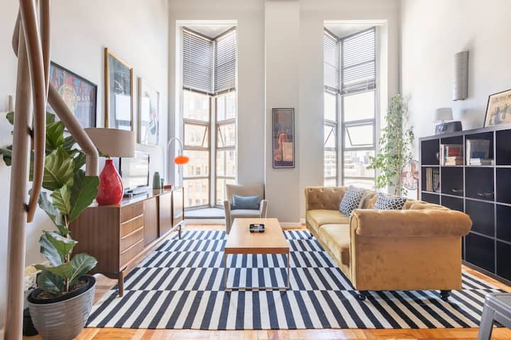 Explore The City From A Central, Art Deco Loft - Cape Town