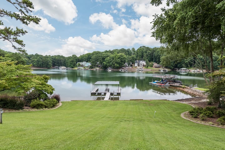 Lake Lanier Dream - Waterfront Escape - Cumming, GA