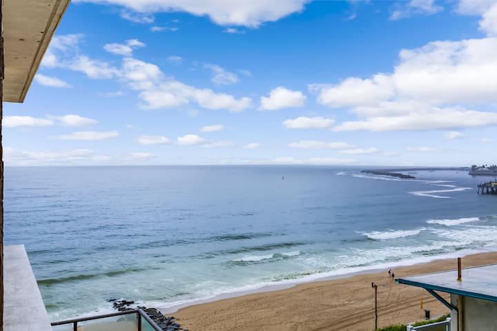 Oceanfront Condo On The Beach Strand! - Torrance