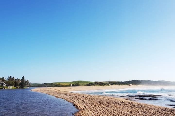 Zinkwazi Holiday Apartment - Tugela Mouth