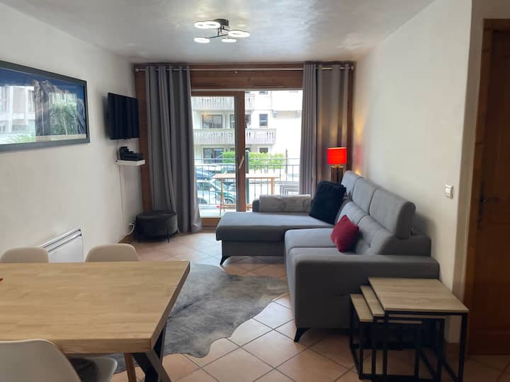 Chamonix Chalet Ginabelle2e | 2 Bedrooms Sleeps 6 - Chamonix-Mont-Blanc