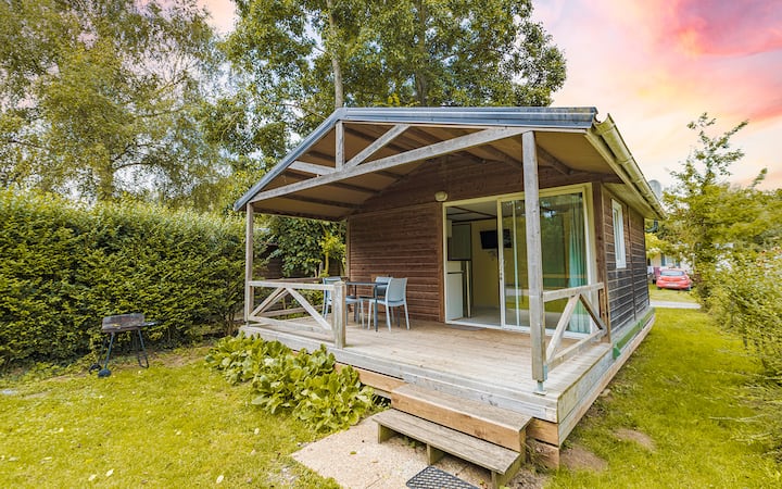 Chalet En Pleine Nature Face à L'étang - Noailles