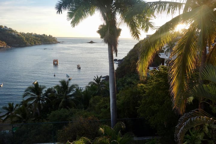 House, 5 Bedm With Pool And A Beautiful View - Manzanillo