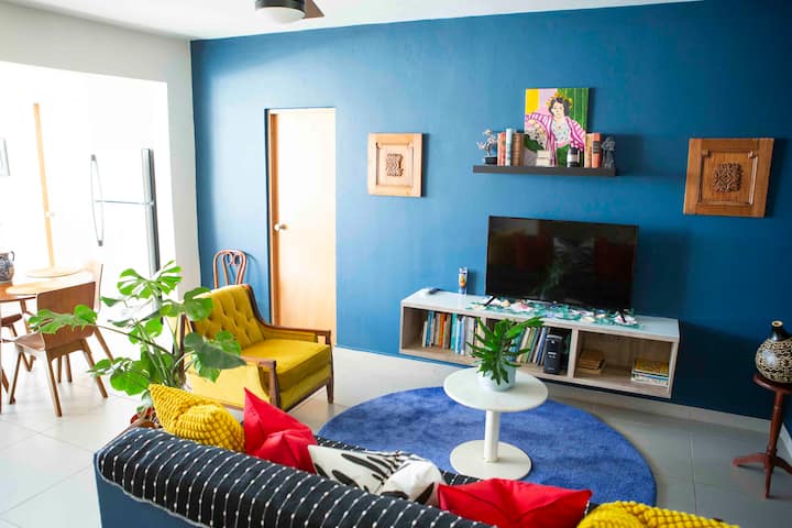 Chic & Artsy Stay In Vibrant Ocean Park + Patio - Puerto Rico