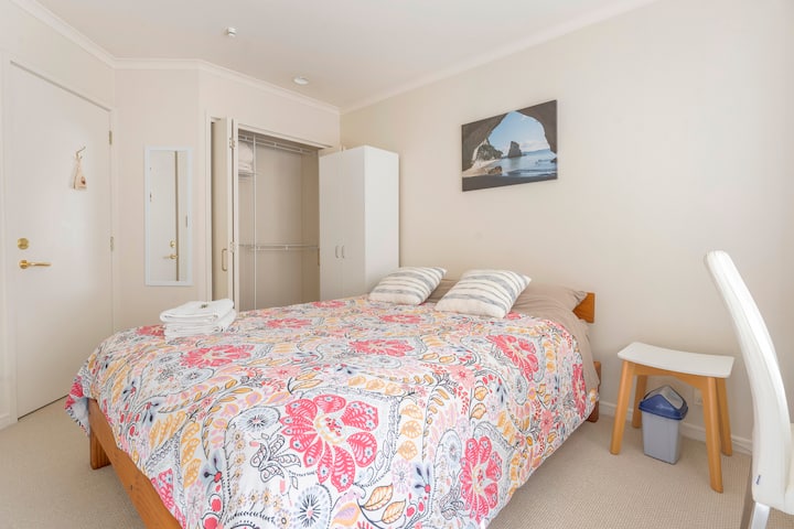 Central - Comfortable - Spacious = By Skytower - Auckland