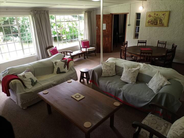 Trewennan Hydrangea Cottage Self Catering - Hogsback