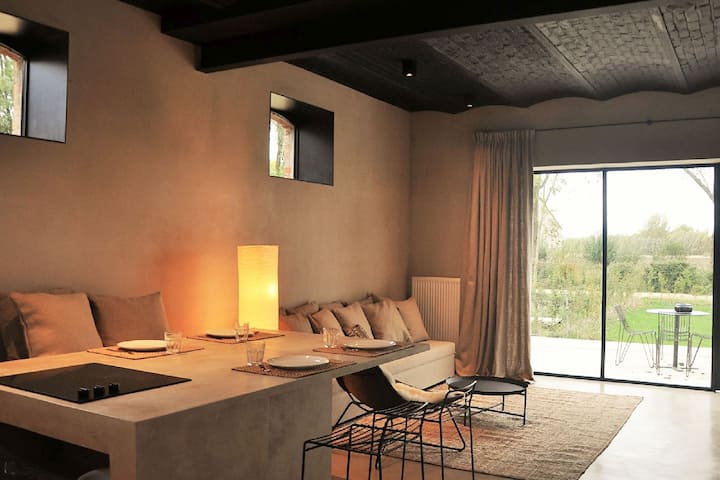 Groot Noordhof - Moderne Studio Bruine Kiekendief - Diksmuide