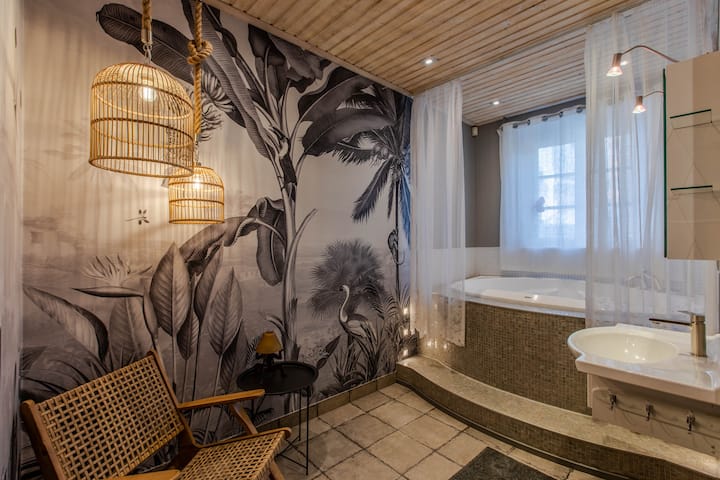 Cozy&spacious Apt In Old Town+3br+sauna+fireplace - Tallinn