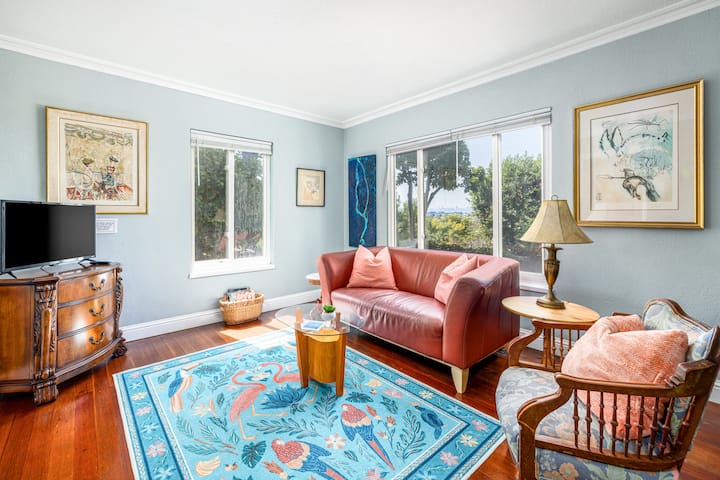 Fully Furnished In-law With Beautiful Bay Views - El Cerrito, CA