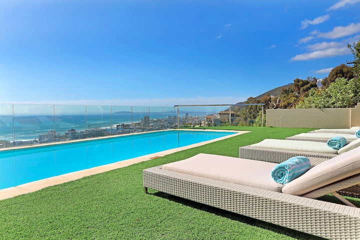 The Fabulous ' Villa Stanleon ' In Bantry Bay - 開普敦