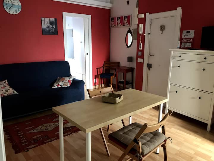 Cozy Flat Close To Sants Station And City Center - Barcelone