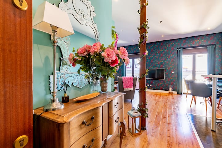 Pink Apartment - Sevilla, España