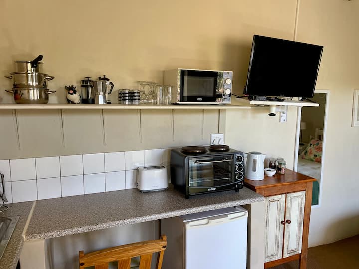 The Blue Cow Barn - Corlie Cottage - Barrydale