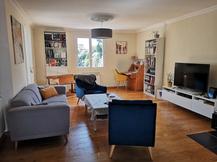 Chambres / Maison 24 Heures Le Mans - Le Mans