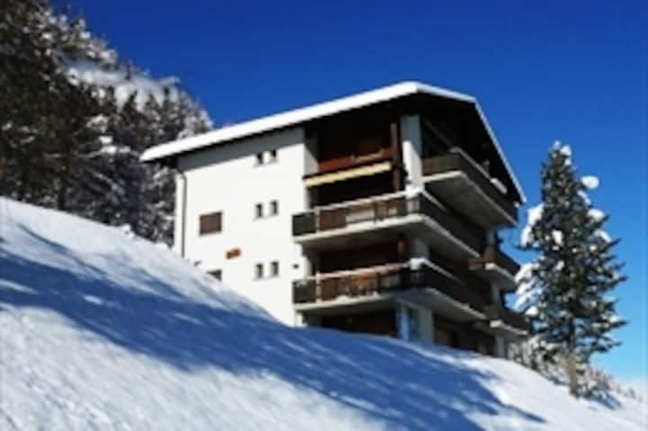 Appartement à 3 Chambres, Avec Mezzanine Et Balcon - Grimentz