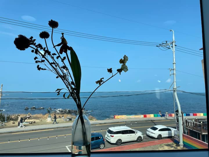 Ocean View Airport Hostel Yesjun - Jeju