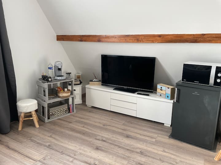 Chambre De 20 M2 Avec Une Superbe Vue - Messy