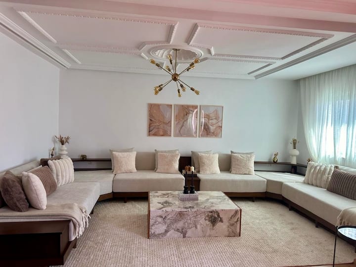 Appartement Chaleureux à 5 Min De La Mer - Temara