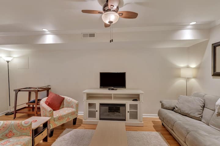 Private, Clean, Central, Spacious - Uva/downtown - Charlottesville, VA