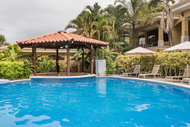 Fully Equipped Condo In Front Of The Pool - Costa Rica