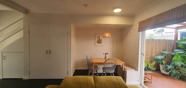 Swimming Pool And Only 450m From The Beach! - Trinity Beach