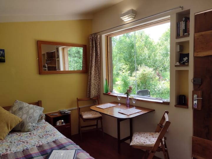 Cabin Pen Y Gaer - Peaceful, Romantic Cabin - Conwy