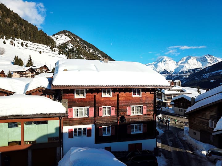 Mountain Homestay - Sedrun
