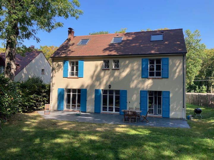 Maison De Famille Avec Jardin - Versailles