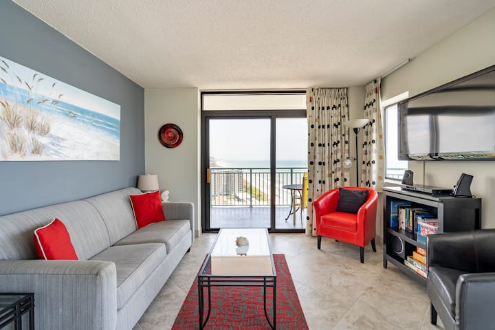 Penthouse W/ Wrapping Balcony At Oceanfront Resort - Myrtle Beach