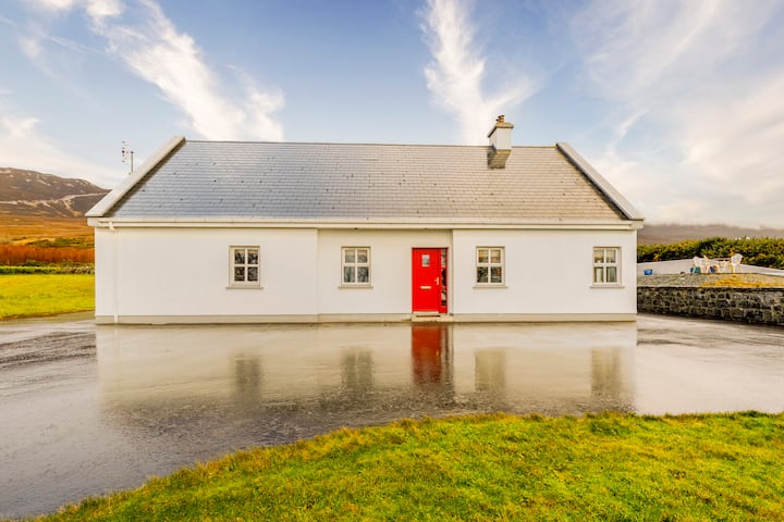 A Little Piece Of Heaven In Murrisk - Westport, Ireland