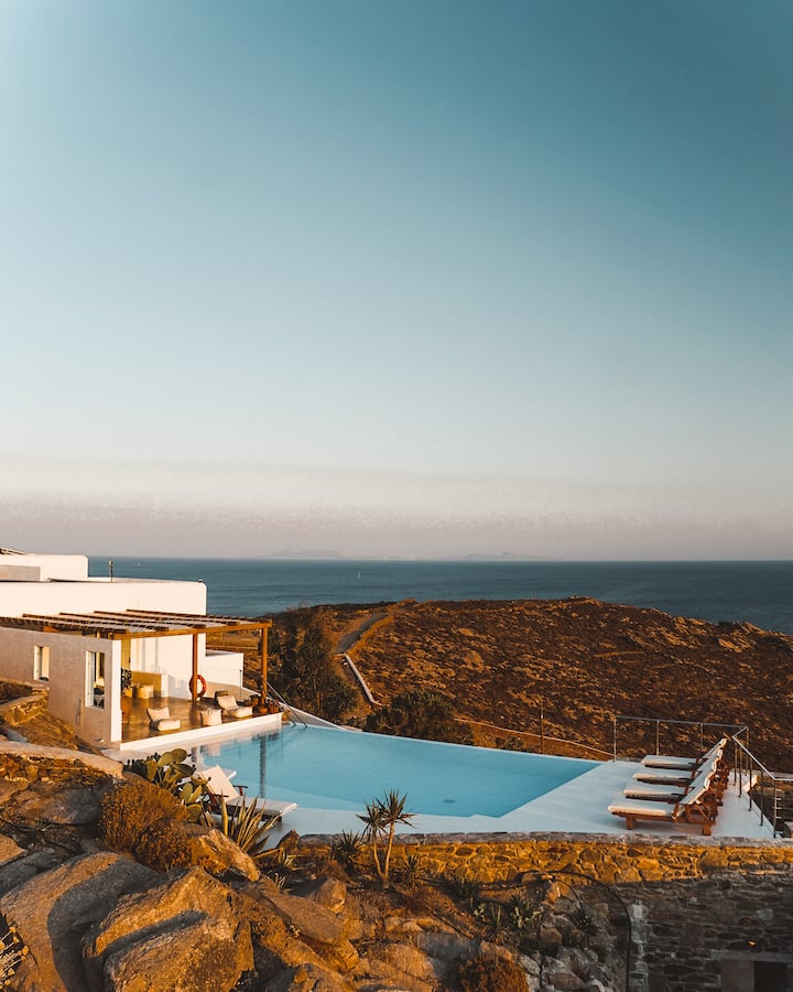 On The Rocks - The Main House - Serviced Villa - İos