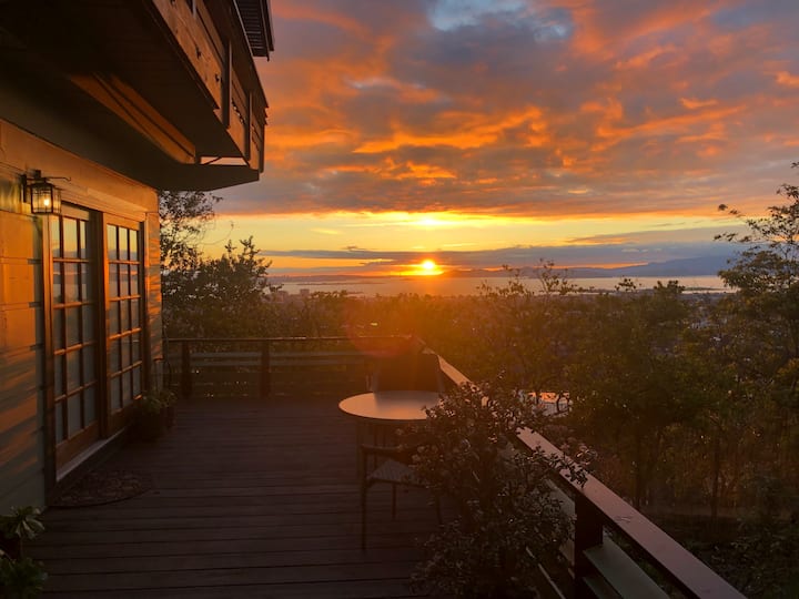 Stunning Views/pet Friendly/private Studio/parking - Berkeley