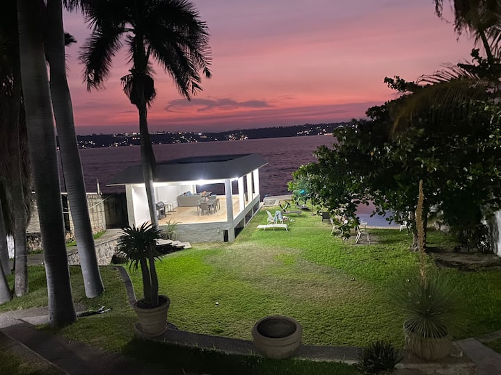 Quinta Iberia Tequesquitengo A Pie Del Lago - Tequesquitengo