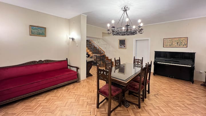 Master Suite At Kesletz House - Sibiu