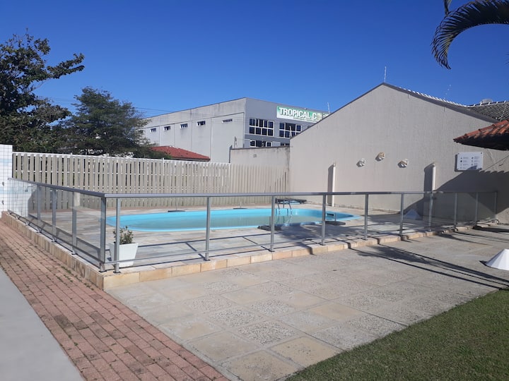 Condomínio Com Piscina - Matinhos