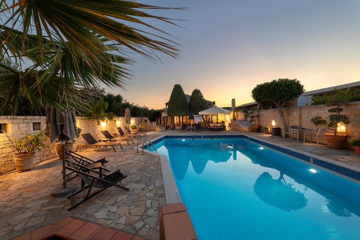 Nancy Chara One Bedroom Apartment - Split Level C - Heraclión